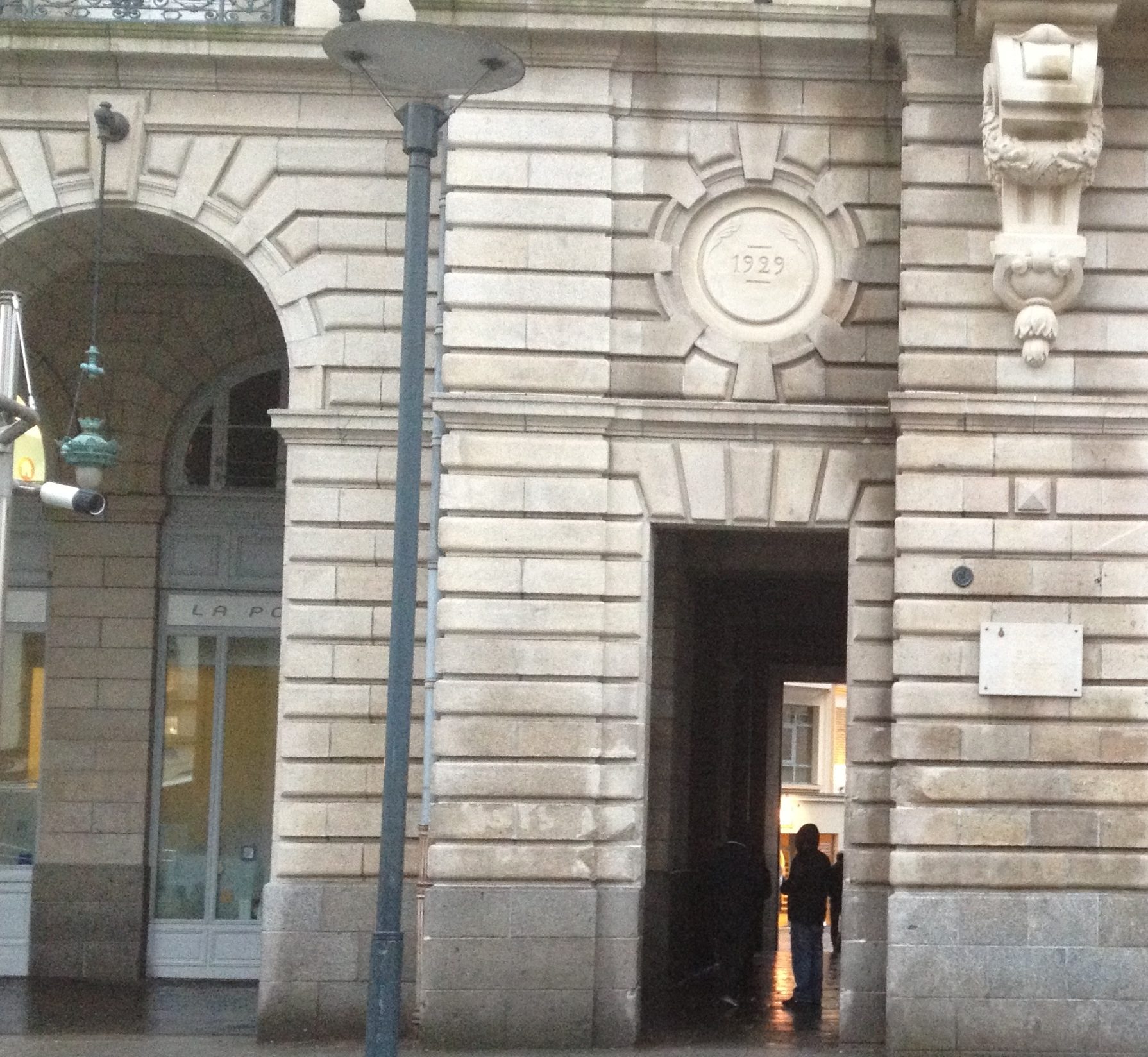 A Rennes, La République se dote de caméra de surveillance