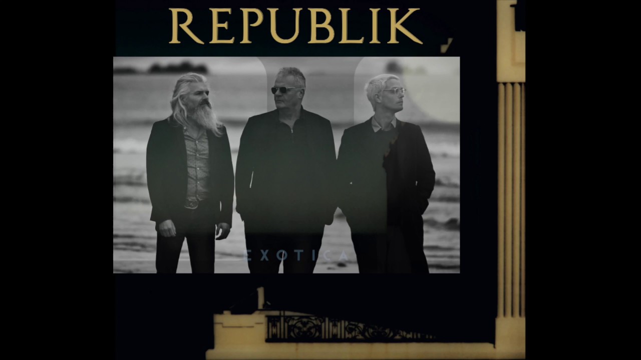 AVEC SON ALBUM EXOTICA REPUBLIK IMPOSE SA POP CONSTITUTION