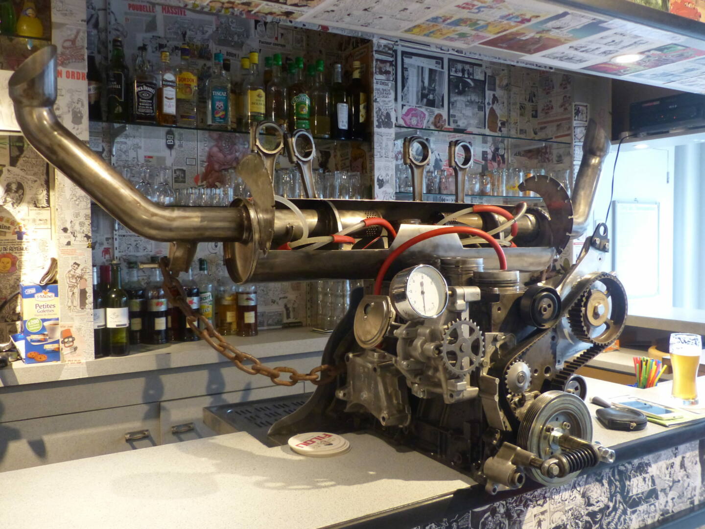 LE BAR A MINES, UN BAR EN MODE BD