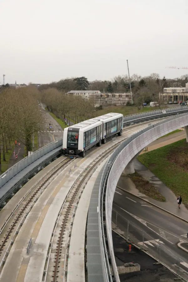 RENNES METRO LIGNE B. PREMIERS ROULAGES SUR LE VIADUC | Rennes news actus