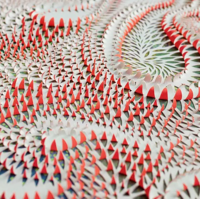 EXPO MURIEL KERBA, ÉCLOSION SUBLIME DE PAPIERS À L’ABBAYE SAINT-ANDRÉ