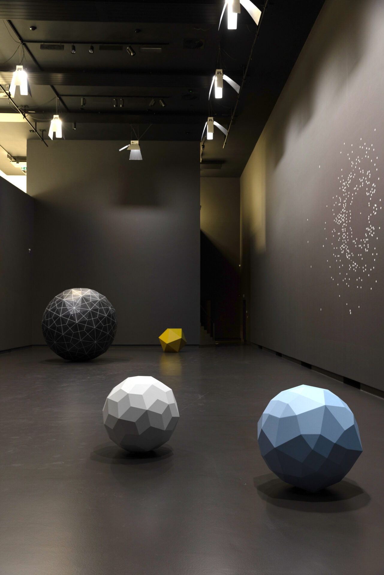Belgique. Le secret de la couleur exploré à travers une exposition d ...