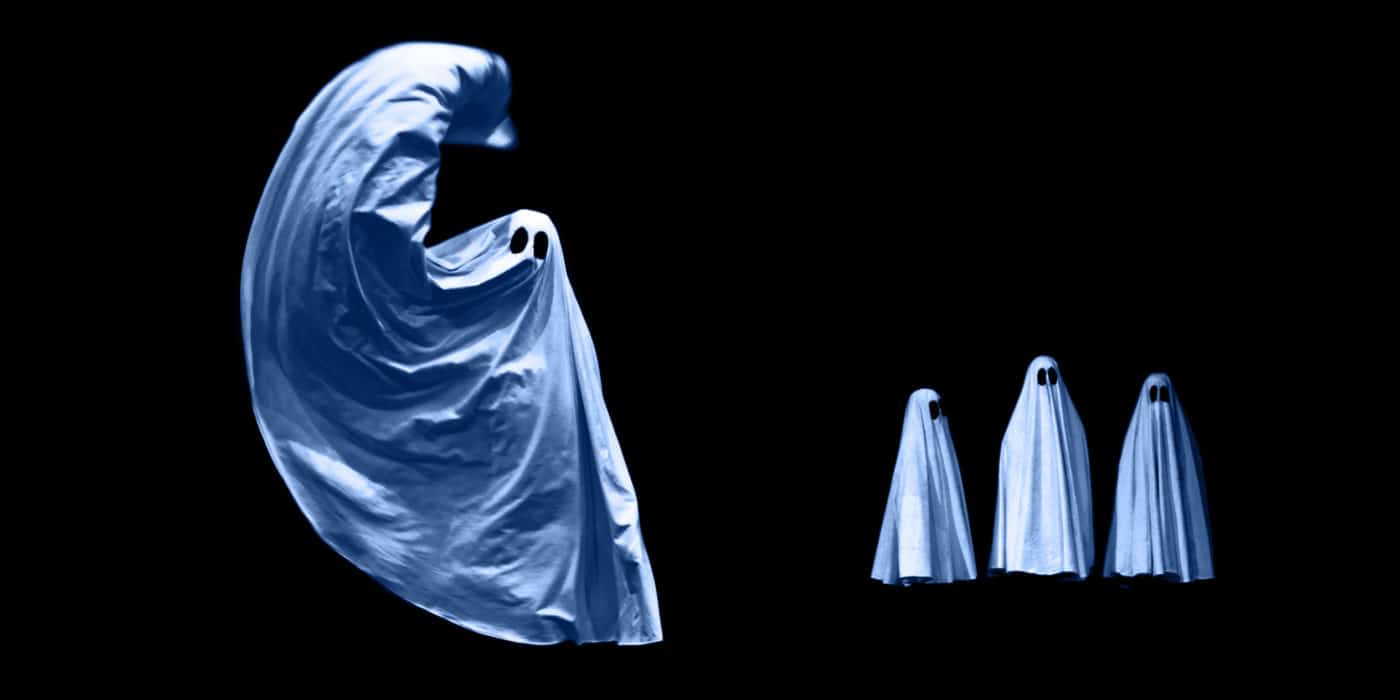 PILLOWGRAPHIES, LES FANTÔMES DE LA BAZOOKA HANTENT JOYEUSEMENT LE ...