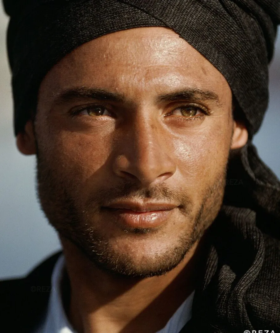 Vannes. L’épaisseur du silence, Reza Deghati expose 51 ans de ...