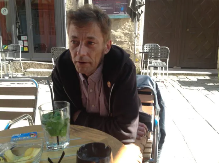 LE RENNAIS THOMAS LE CORRE LIVRE UNE MUSIQUE MINIMALISTE ET ...