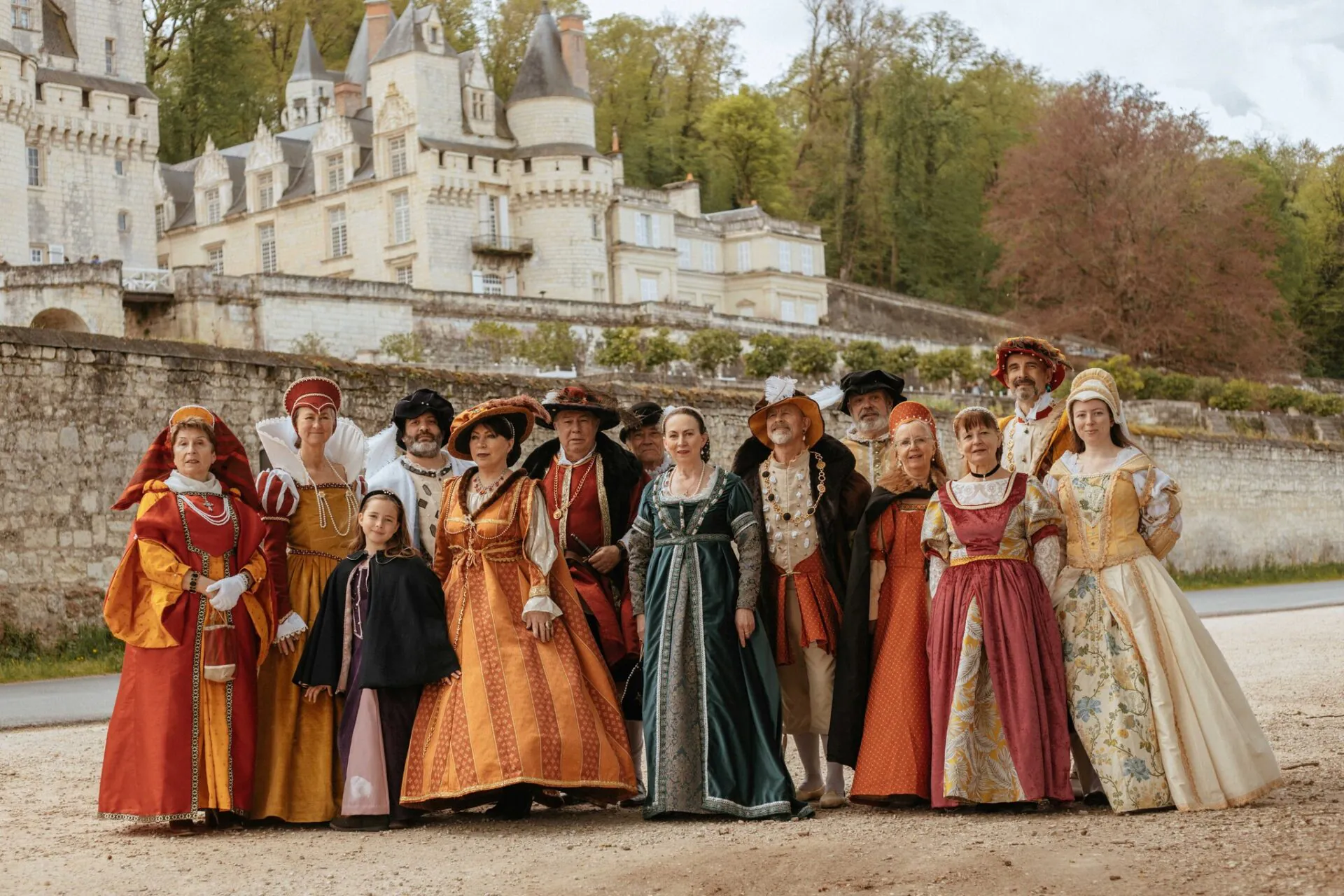 Pontivy. Crinolines et Cie s’adresse à tous les passionnés d’Histoire ...