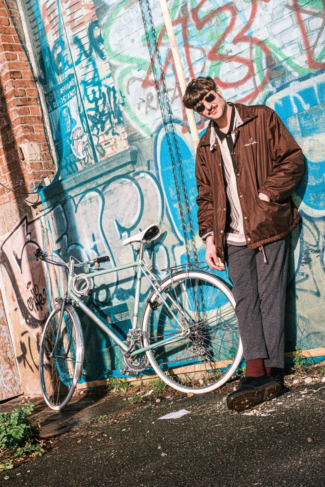 En Aperçu. Comment flotter dans l’air avec Dude Low