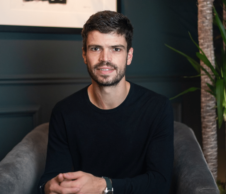 Le Brétilien Quentin Vauléon sera-t-il Meilleur Sommelier de France ? | Rennes news actus