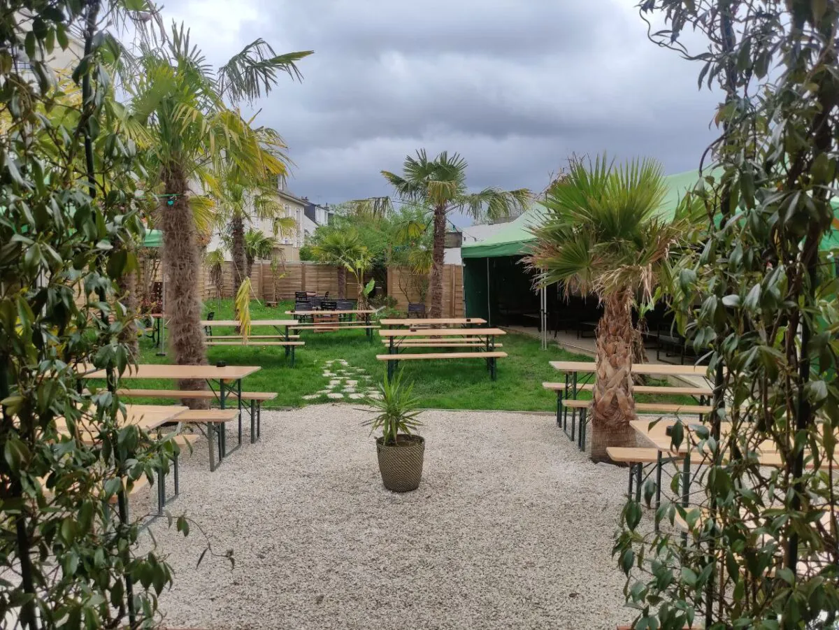 Bars à Rennes. La Kermesse, le bistrot à la cool du quartier Francisco ...