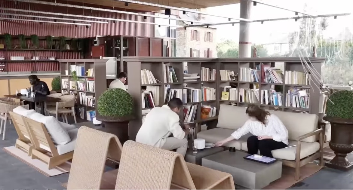 Rennes. La Librairie, un bar coworking café-resto inspiré de l’univers ...